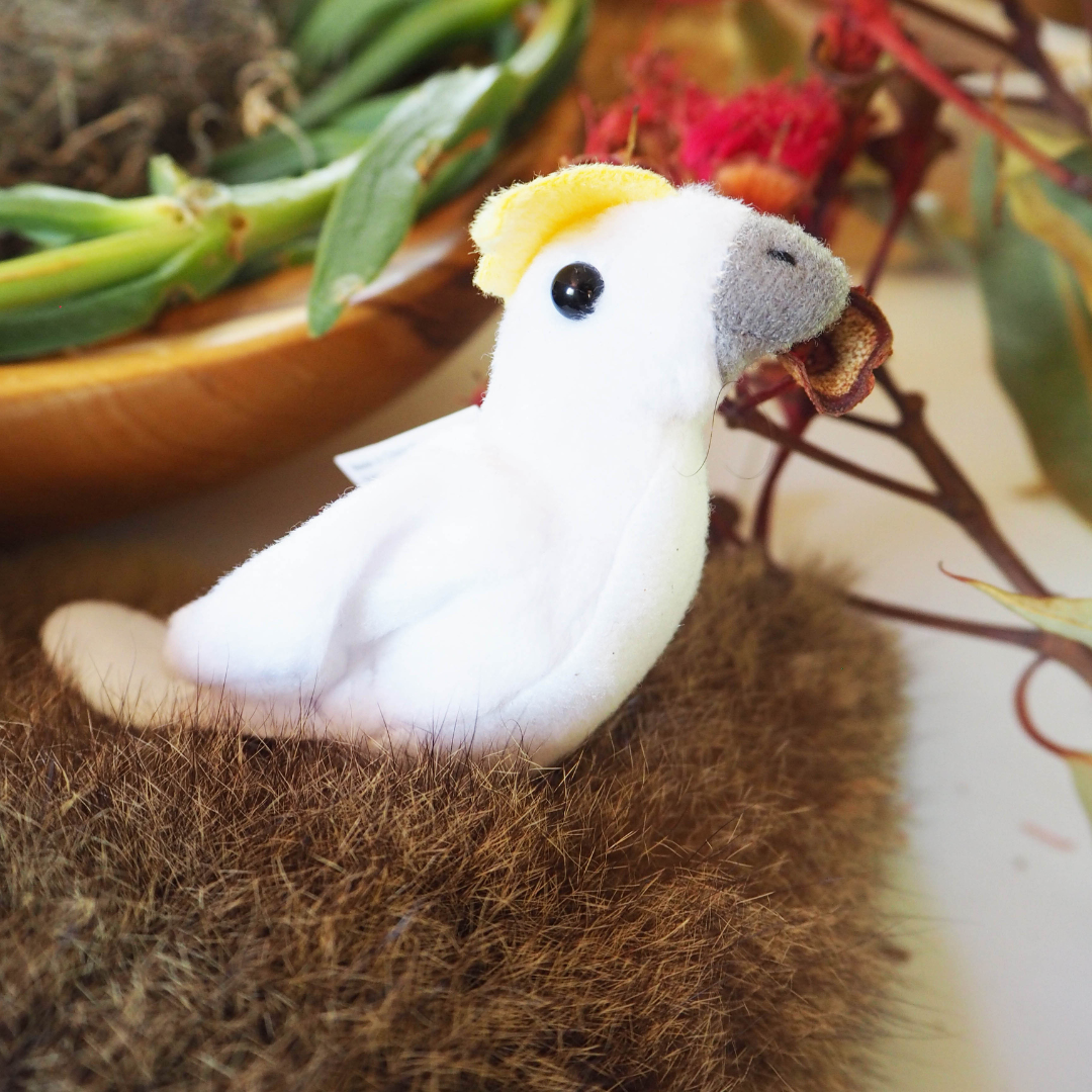 Australian Cockatoo Finger Puppet | Koori Curriculum